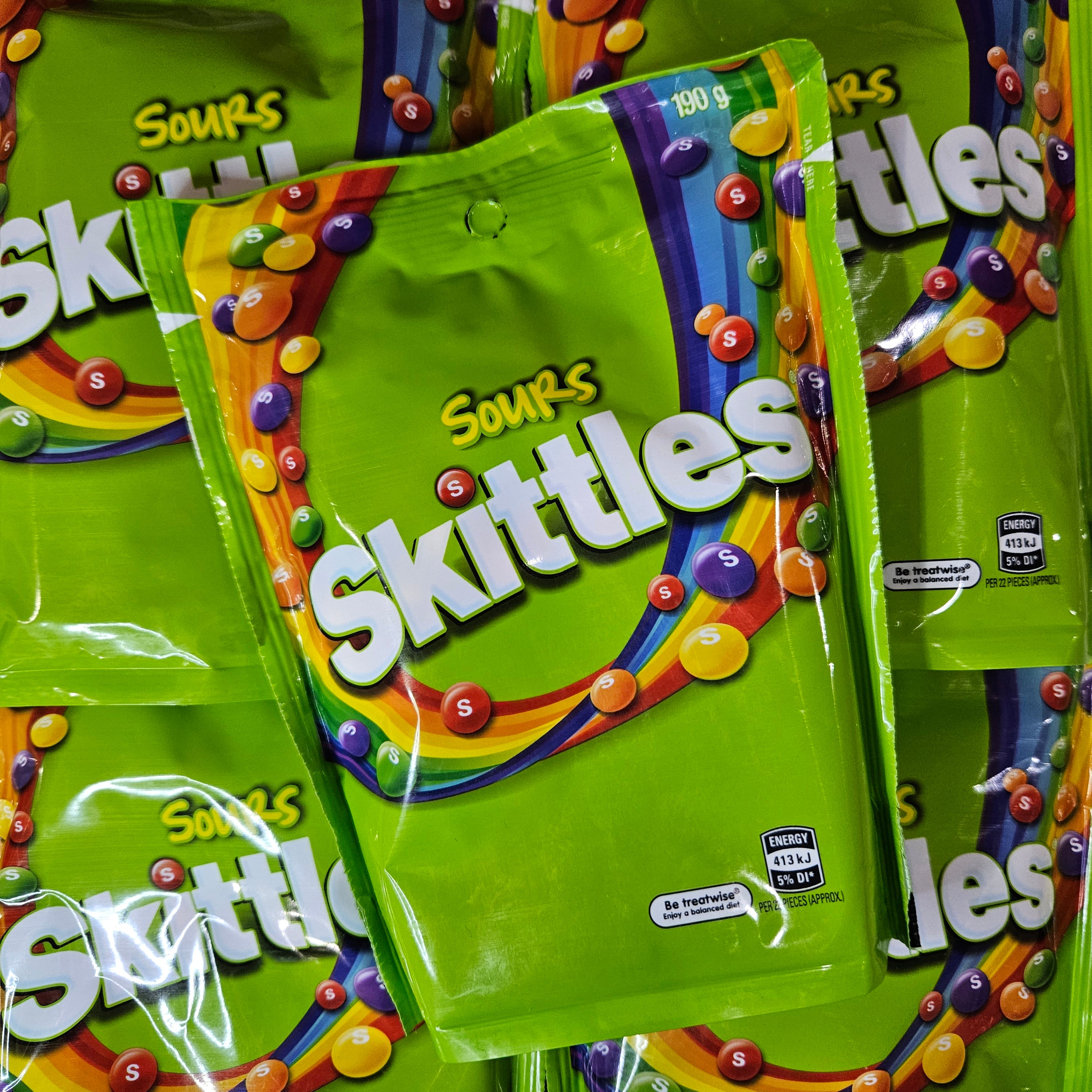 Skittles Sour – Snacking